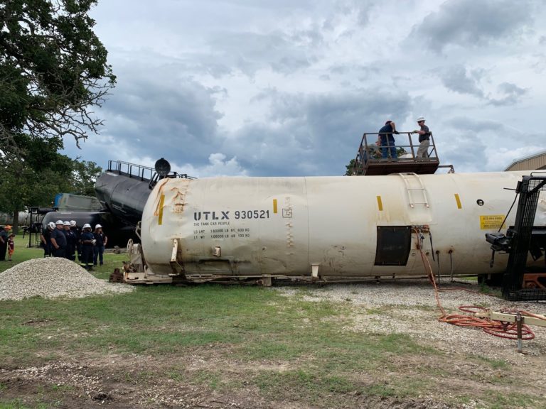 ESTI Receives New Pressurized Tank-Car to Add to Hazmat Train ...